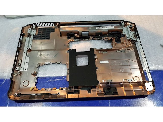 DONJA PLASTIKA KUCISTA ZA Packard Bell EasyNote TJ72 ms