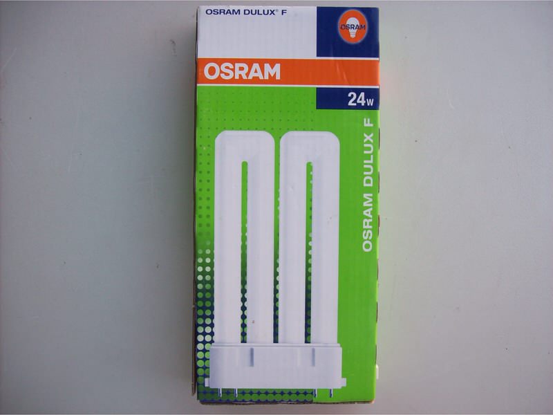 Osram 24 Wata  Dulux F  Made in Japan(2G10)