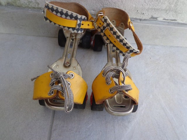 Germina DDR Vintage Roller Skates  70s-