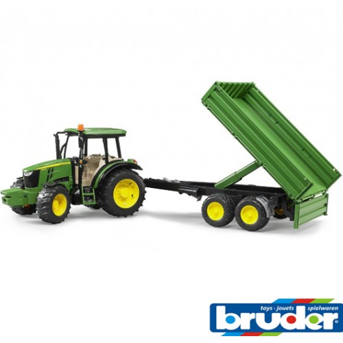 Bruder Traktor John Deere 5115M sa prikolicom