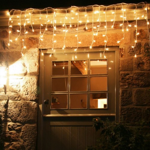 Novogodišnja LED svetleća zavesa toplo bela 3m za spoljašnju i unutrašnju upotrebu