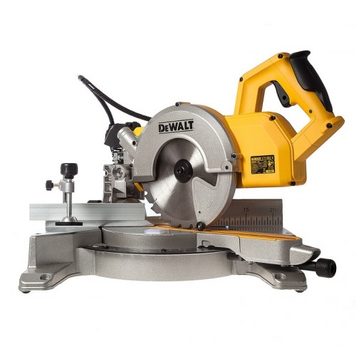 Potezna testera DeWalt DW777