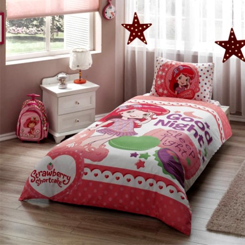 Dečija posteljina Disney Strawberry shortcake good night