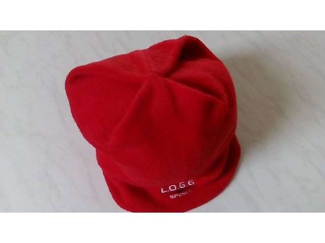 Toplija kapa sport Logg crvene boje