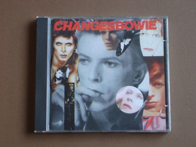 CD - DAVID BOWIE  - CHANGESBOWIE