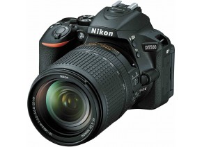 Nikon D5500 18-140 VR