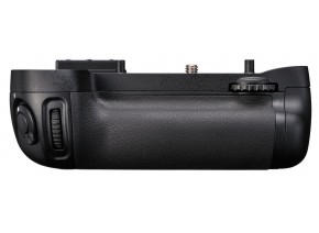 Nikon MB-D15