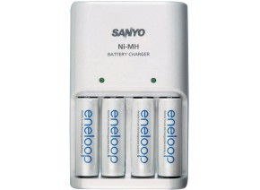 Sanyo MQR06 punjač Eneloop 4xAA 2000mAh