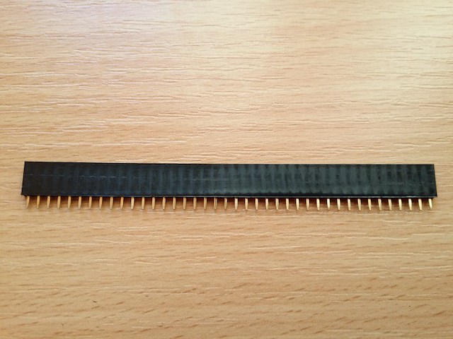 Češalj header 40pin 2.54mm muško-ženski crni