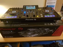 pioneer ddj-sx2 za €430 , pioneer xdj-rx za €650