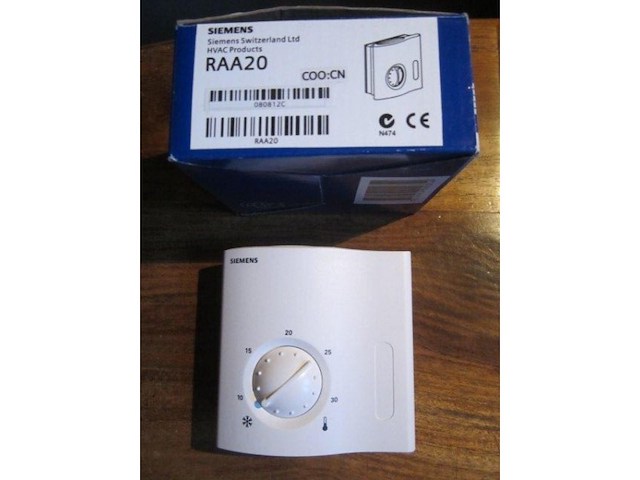 SIEMENS RAA20 - nekorišćen zidni termostat