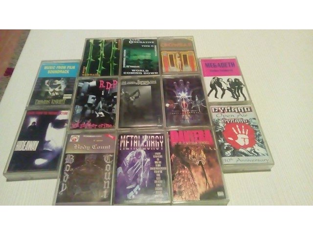 Lot 13 kaseta - thrash/HC/industrial/metal/goth