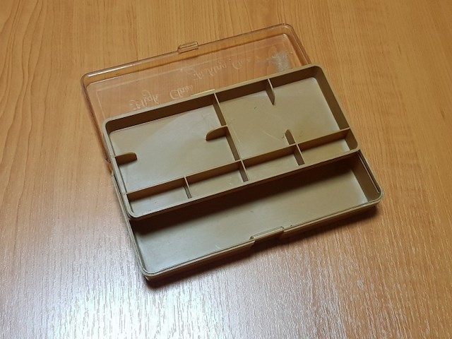 Kutija za pribor sa pregradom 21 x 10 x 4 cm