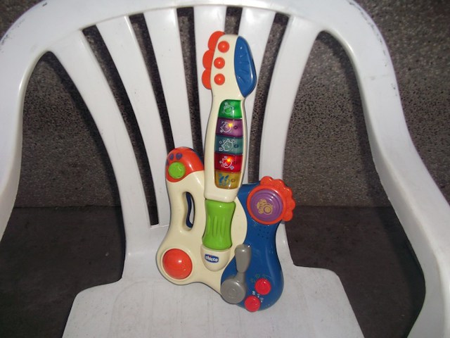 CHICCO ELEKTRICNA GITARA