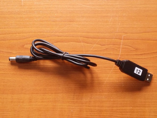 USB  DC 5V na  DC 12V