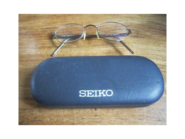 SEIKO - čvrsta futrola za naočare