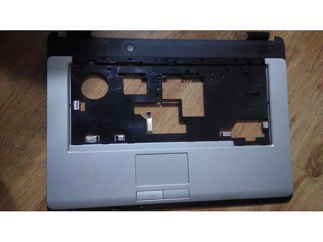 Toshiba L300 Palmrest