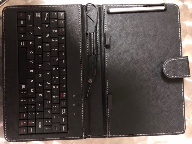 Torba 7` i 8` sa tastaturom za tablet