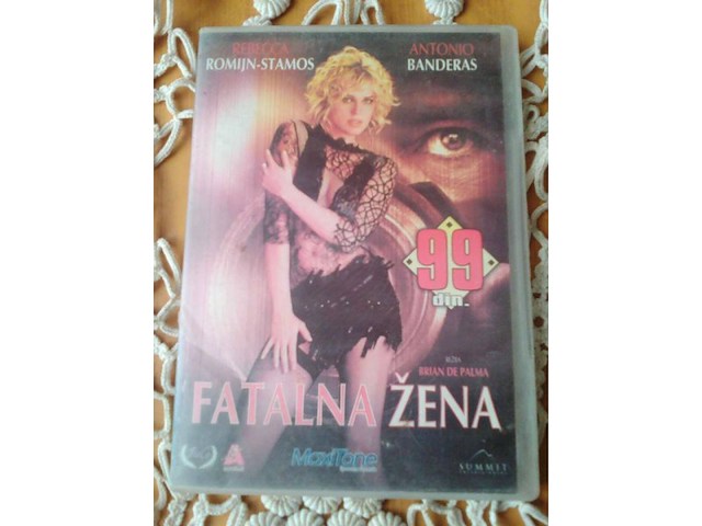 DVD STRANI FILM - FATALNA ZENA