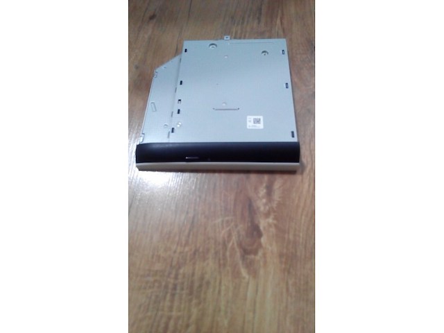 Toshiba c55 DVD - Optika