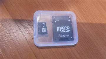 MicroSDHC 32GB class 10 + adapter