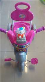Tricikl za decu roze