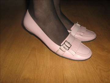 Roze cipele ravne