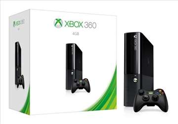 Konzola Microsoft Xbox 360 4G + igra