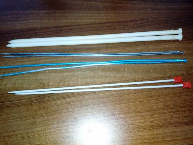 Garnitura igala za pletenje
