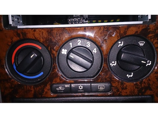 Opel Astra G prekidac ventilacije i klime benzinac