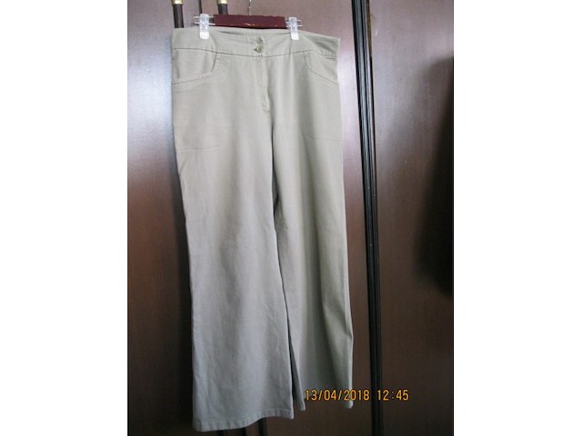 MASLINASTE PANTALONE XXL 44-46