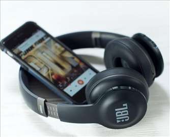 JBL Bluetooth slušalice Everest 300 - novo