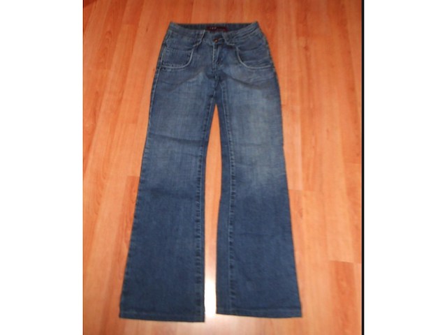 Farmerke Denim vel. 25  novo