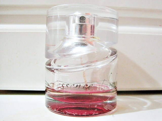 Hugo Boss Essence de Femme