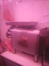 Mašina za mlevenje mesa Hobart