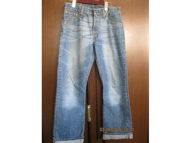 FARMERKE LEVIS 31 32