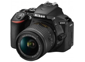 Nikon D5600 18-55 VR AF-P