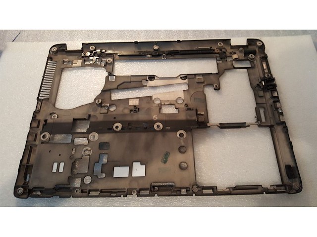 DONJA PLASTIKA KUCISTA ZA HP ELITEBOOK 840 G1