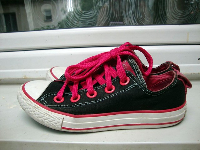 `CONVERSE` ALL STAR NEOBIČNE ŠARENE PATIKE vel.33,5