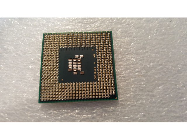 PROCESOR ZA LAPTOPOVE  Intel Celeron 530 SLA2G