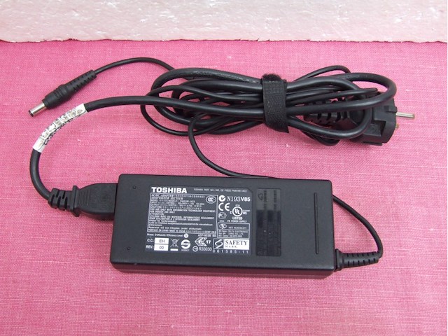 Toshiba adapter 19V 4.74A ORIGINAL + GARANCIJA!