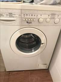 Mašina za pranje veša Whirlpool