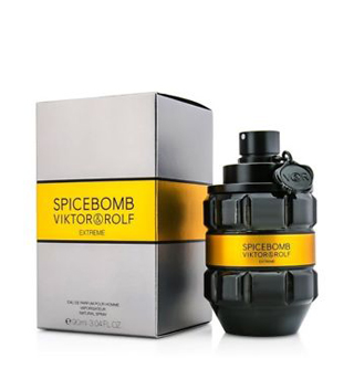 Spicebomb Extreme Viktor&Rolf parfem
Viktor&Rolf parfem
eau de parfum, 90 ml