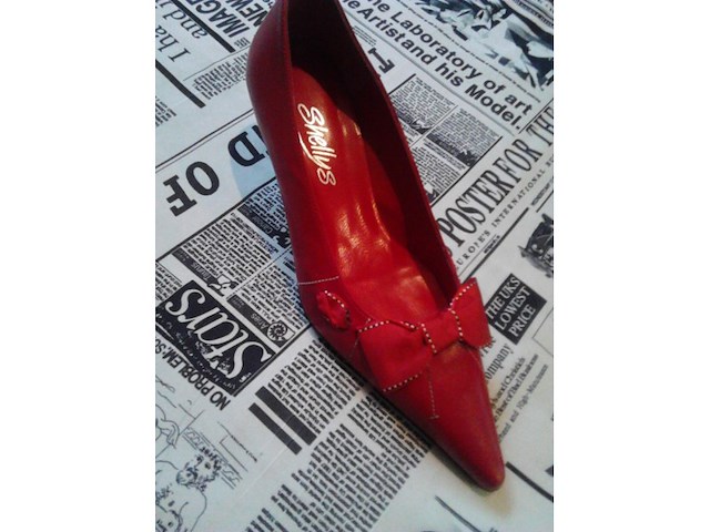 Crvene cipele -made in Spain