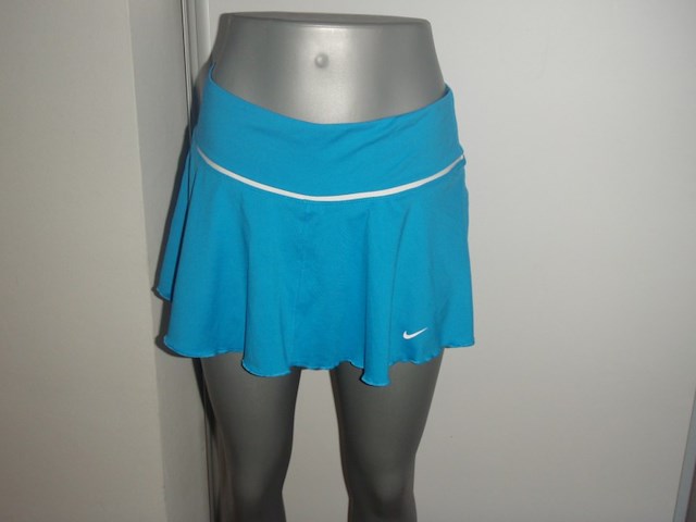 suknja -sorc  Nike  za tenis  38 original