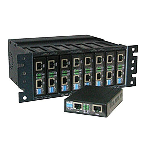 Proscend 800-AC mini-rack koncentrator šasija 2U/10" za 8 x 100M VDSL2 LAN extendera, dve šasije se mogu nadovezati u jednu 2U/19" za 16 uređaja