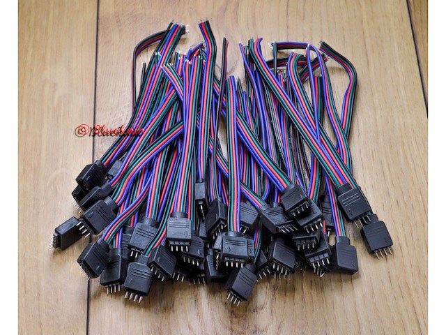 RGB konektor sa kablom i iglicama - 10mm