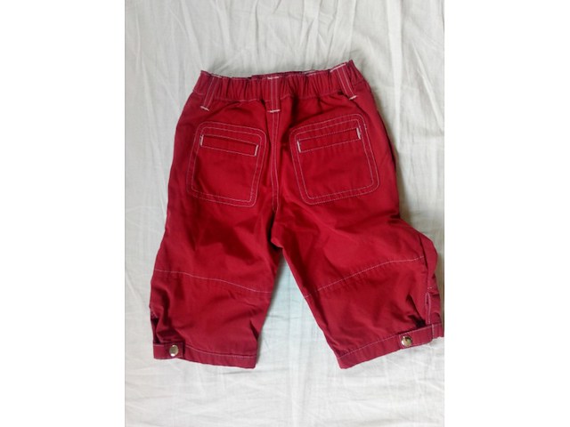 GAP pantalone za uzrast od 6-12 meseci