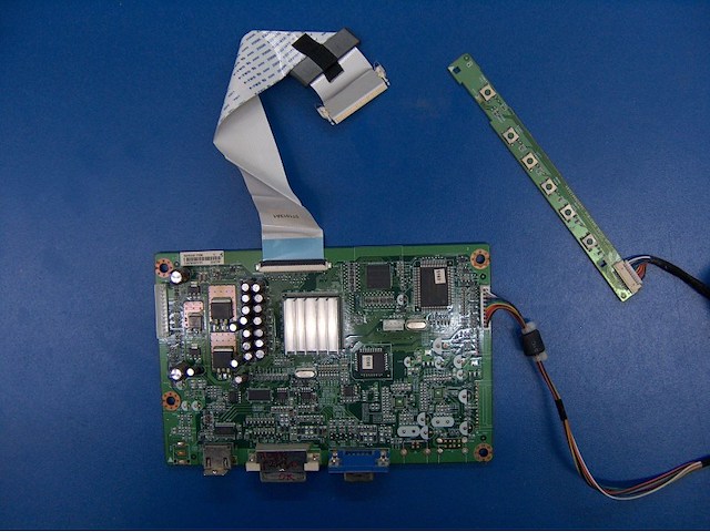 m70 Signal ploča Acer P243W