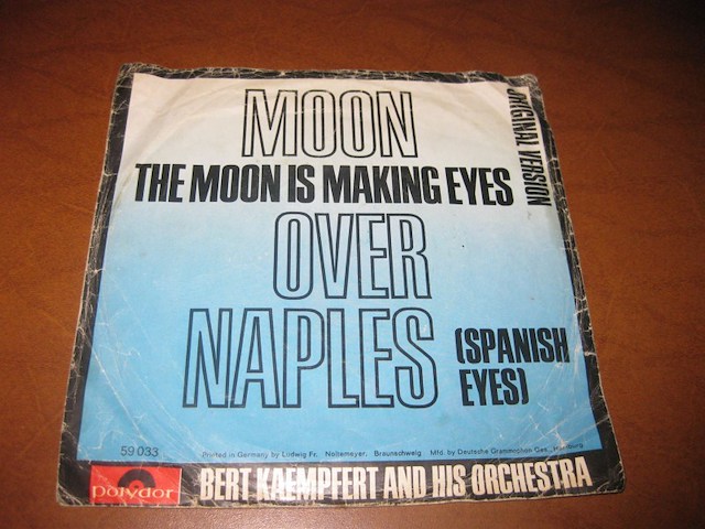 Bert Kaempfert And His Orchestra ‎– Moon Over Naples